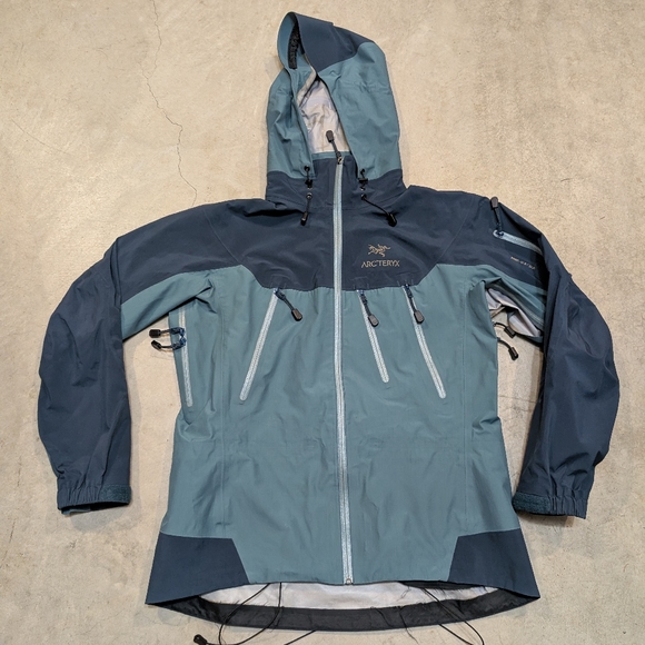 Arc'teryx | Jackets & Coats | Arcteryx Theta Ar Womens L Bluegreen ...
